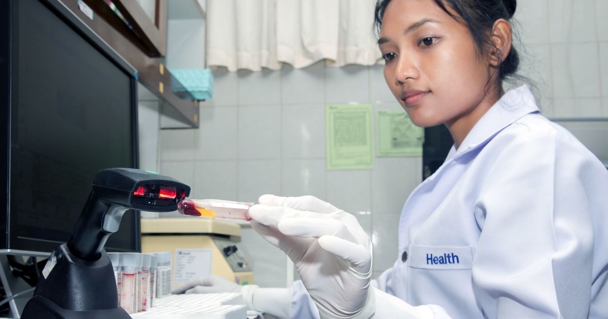 CMS Request Draws Thousands of Comments on CLIA Lab Personnel ...